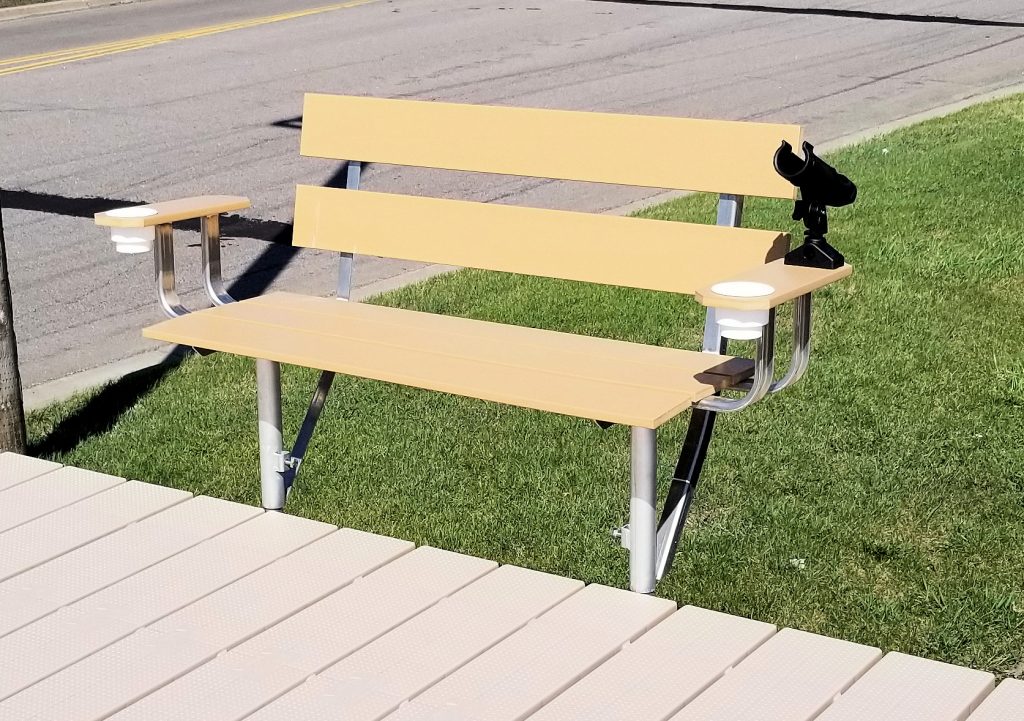 Side Mount Bench - V-Dock - R&D Manufacturing Inc